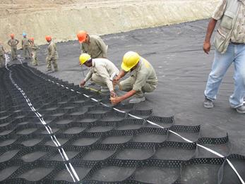 GEOTEXTILES Y GEOSINTÉTICOS - POLEMAN